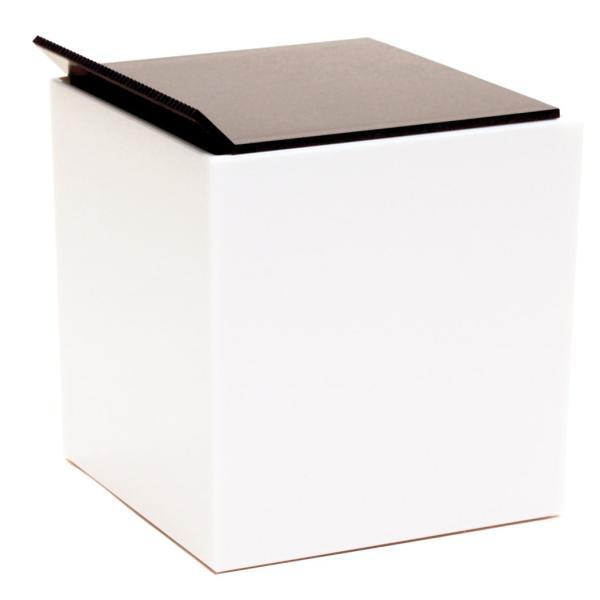 ホワイト/12.6×13.5×H14.7cm/421878・PatternName:D.ロールペーパー用・パッケージ個数:1・サイズ:約126×135×H147mm・材質:スチロール樹脂・原産国:日本・注意事項:火のそばに置かない。レモン等...