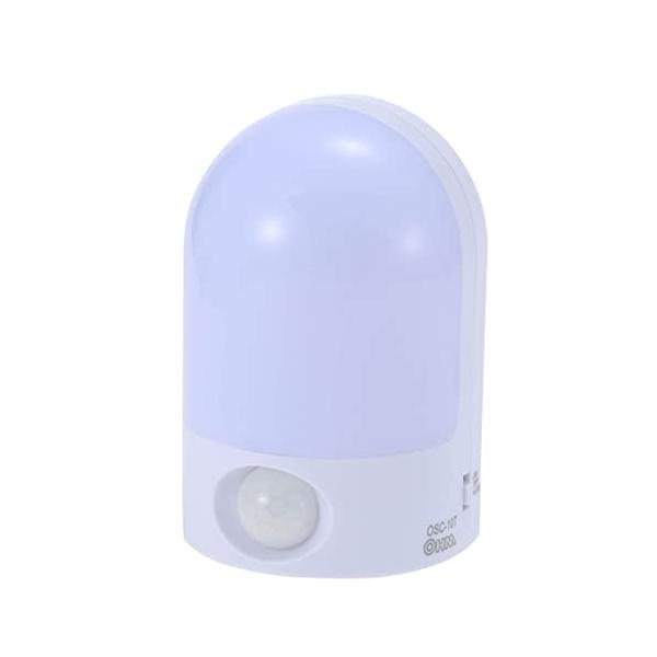 消灯自動点灯ホワイト/-/OSC-10T・パッケージ個数:1・使用電池：単３形乾電池×４本使用（別売）・使用ＬＥＤ：高輝度ＬＥＤ×１個（日本製)・自動点灯時間：ＡＵＴＯ時 約１０秒間（のちに自動消灯）・センサー：光センサー、赤外線センサー・...