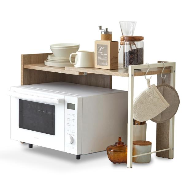 レンジ上ラック・ホワイト×ナチュラル 幅39.6~70cm RRS-733・・Color:ホワイト×ナチュラルSize:幅39.6~70cmStyle:レンジ上ラック・レンジ周りのスペースを有効活用場所を取らずに収納スペースを確保できるラッ...