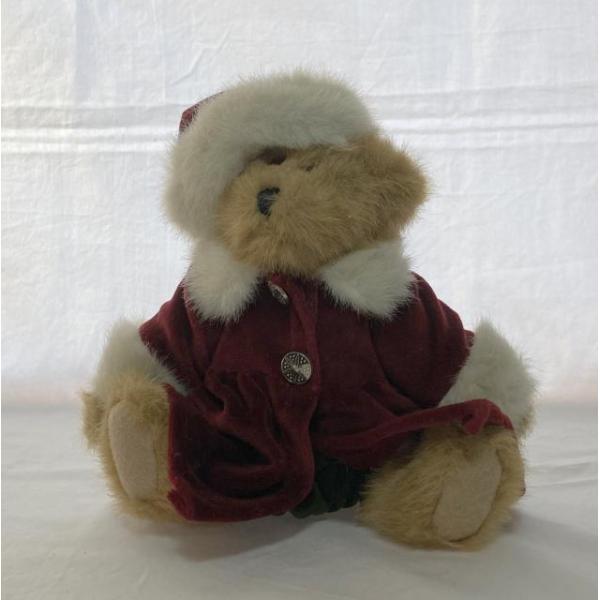 ボイズ(Boyds) テディベア クリスマス、Christmas BAILEY velvet coat hat and fur muff.、オシャレなビロードのコートと帽子,毛皮のマフを着た可愛いベアです。ドールスタンドは付いておりません。...