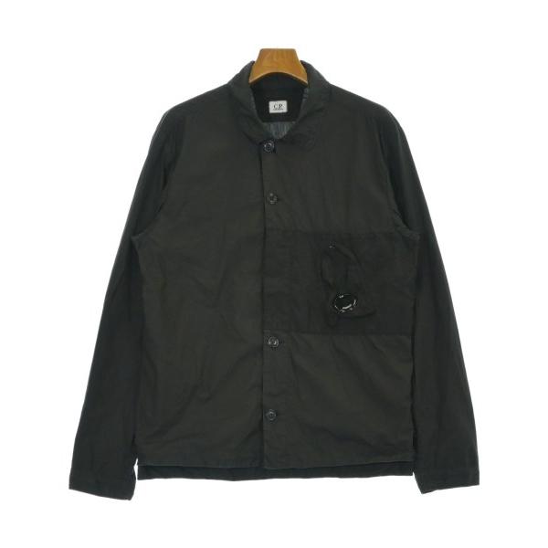 【ブランド】C.P COMPANY (シーピーカンパニー)【タイプ】メンズ【商品番号】2200685855058r20260520【コンディション】ランク：B   詳細：袖口スレあり【カラー】黒【サイズ】-(M位)【実寸(cm)】身幅:53...