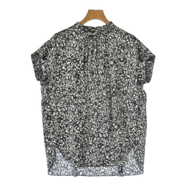 【ブランド】UNTITLED (アンタイトル)【タイプ】レディース【商品番号】2200609540664r20251103【コンディション】ランク：A   【カラー】黒x白(総柄)【サイズ】3(L位)【実寸(cm)】身幅:63cm,裄丈:3...