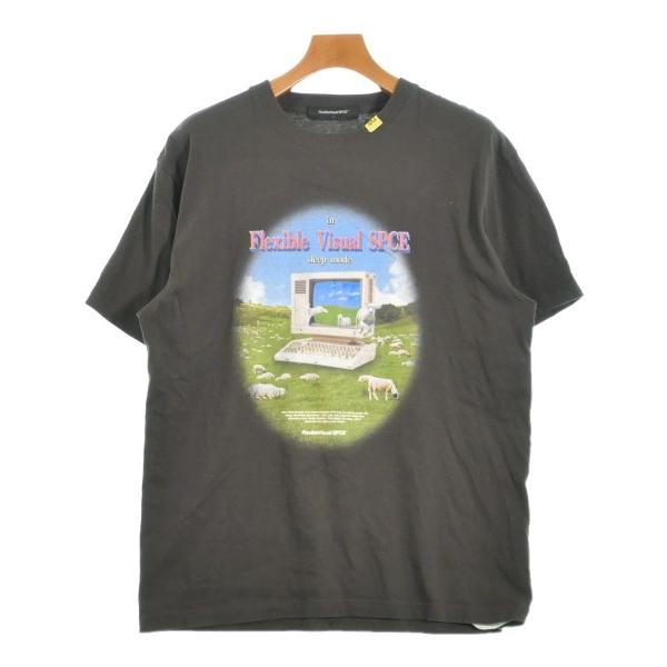 【ブランド】その他 (ソノタ)【タイプ】メンズ【商品番号】2200673040039r20260410【コンディション】ランク：B   【カラー】チャコールグレー【サイズ】L【実寸(cm)】身幅:53cm,肩幅:51cm,袖丈:22cm,着...