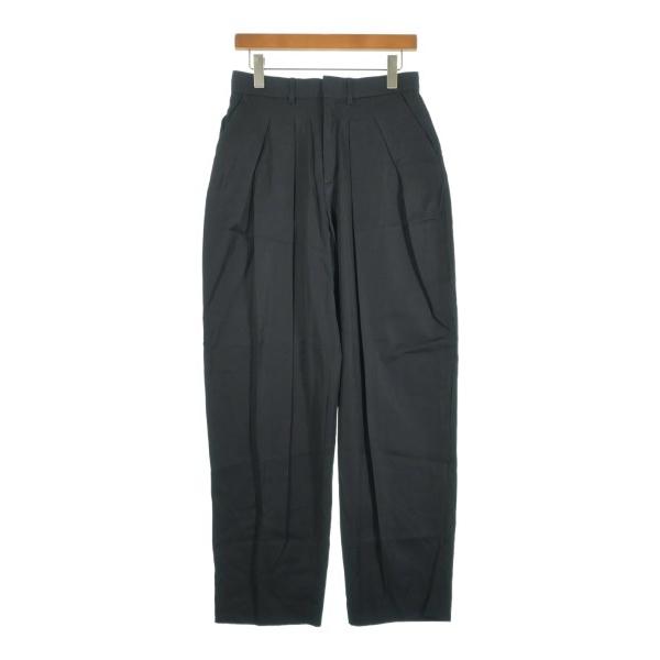 【ブランド】NAVE (ネイヴ)【タイプ】レディース【商品番号】2200583272018r20251026【コンディション】ランク：B   詳細：右ひざスレあり【カラー】黒【サイズ】2(M位)【実寸(cm)】ウエスト:72.5cm,裾周り...