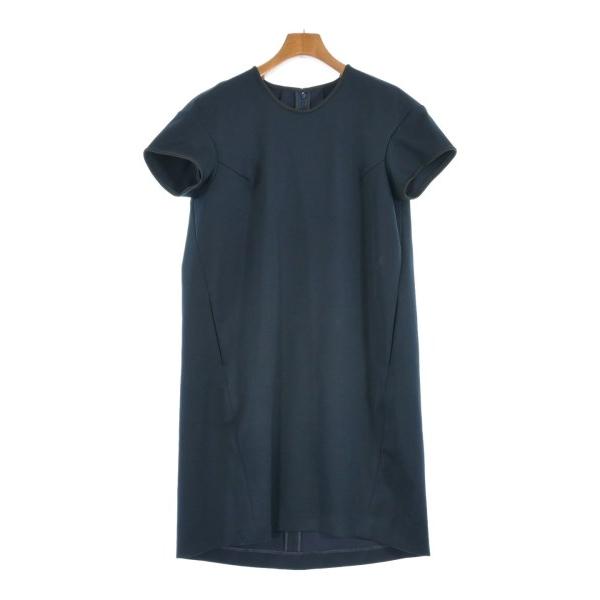 【タイプ】レディース【商品番号】2200549555018r20250401【コンディション】ランク：B   【カラー】紺【サイズ】1(S位)【実寸(cm)】身幅:49cm,肩幅:49cm,袖丈:11.5cm,着丈:94cm【素材】ポリエス...