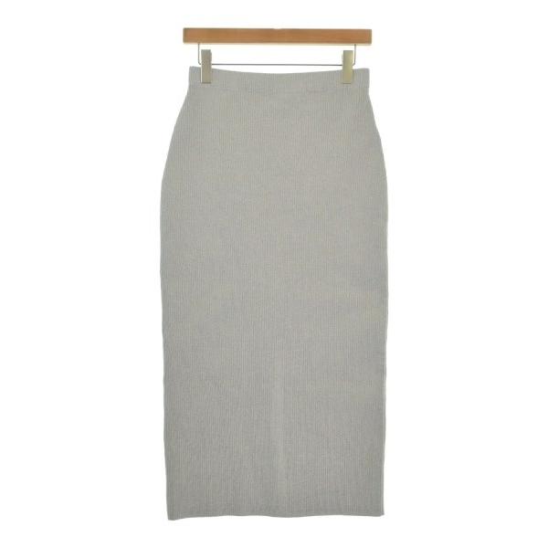 【ブランド】Spick and Span (スピックアンドスパン)【タイプ】レディース【商品番号】2200638685022r20260227【コンディション】ランク：B   【カラー】グレー(ラメ)【サイズ】38(M位)【実寸(cm)】ウ...