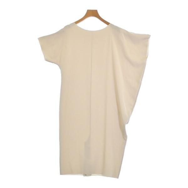 【ブランド】Chika Kisada (チカキサダ)【タイプ】レディース【商品番号】2200600054016r20251210【コンディション】ランク：B   詳細：品質表示なし【カラー】ベージュ【サイズ】F【実寸(cm)】身幅:65cm...