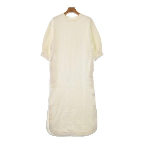 【タイプ】レディース【商品番号】2200502230174r20241214【コンディション】ランク：B   【カラー】白【サイズ】XS【実寸(cm)】身幅:44cm,肩幅:46cm,袖丈:31cm,ヒップ:90cm,スリット:27cm,着...