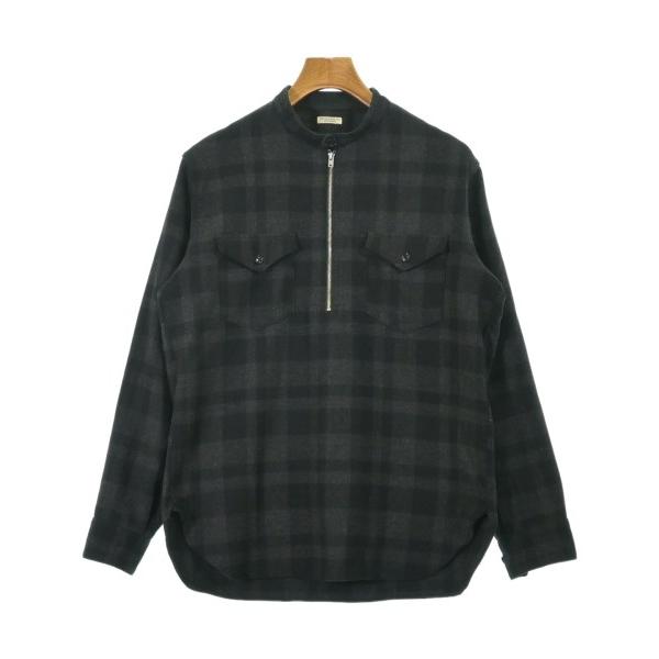 【タイプ】メンズ【商品番号】2200555545027r20250420【コンディション】ランク：B   詳細：首まわりに汚れがあります。【カラー】グレー系(チェック)【サイズ】2(M位)【実寸(cm)】身幅:53.5cm,肩幅:42.5c...