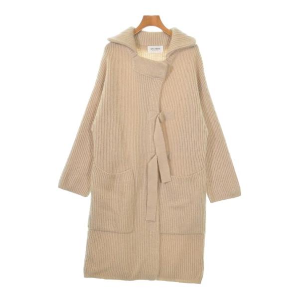 【ブランド】SOI-MeME (ソワメーム)【タイプ】レディース【商品番号】2200636025028r20251219【コンディション】ランク：B   詳細：毛羽立ちあり【カラー】ベージュ【サイズ】F【実寸(cm)】身幅:53cm,肩幅:...