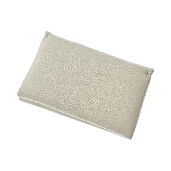 【ブランド】Aeta (アエタ)【タイプ】レディース【商品番号】2200682465045r20260512【コンディション】ランク：B   【カラー】アイボリー【サイズ】-【実寸(cm)】縦:6.5cm,横:10cm【付属品】箱 【素材】...