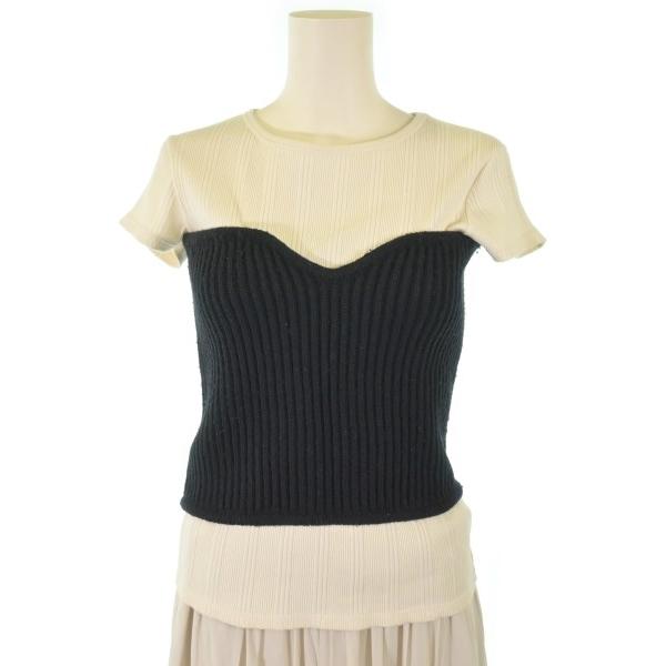 【ブランド】Uhr (ウーア)【タイプ】レディース【商品番号】2200652721065r20260210【コンディション】ランク：B   【カラー】黒【サイズ】F【実寸(cm)】身幅:36cm,着丈:28cm【素材】毛100% 【原産国】...