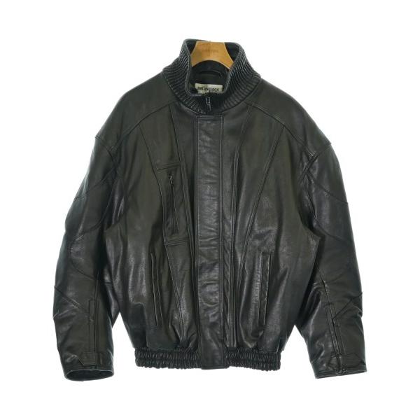 【ブランド】BALENCIAGA (バレンシアガ)【タイプ】メンズ【商品番号】2200678070024r20260424【コンディション】ランク：B   詳細：肩部分変色あり【カラー】黒【サイズ】40(XL位)【実寸(cm)】身幅:53c...
