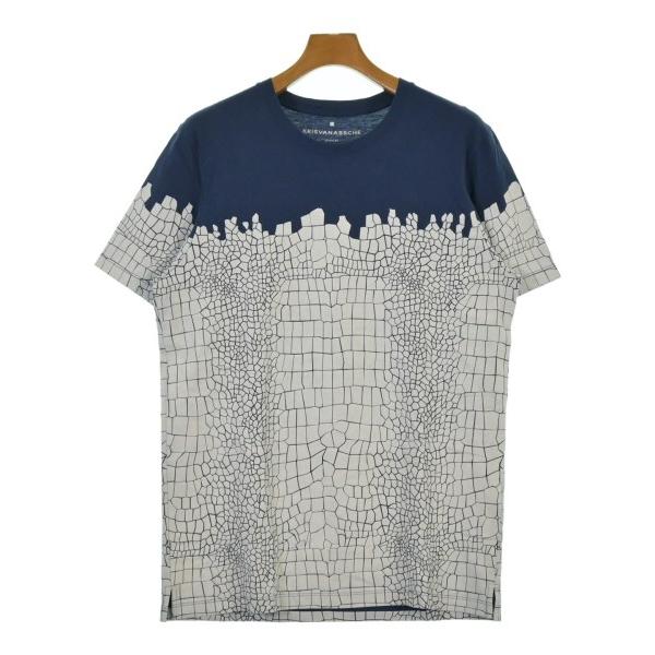 【ブランド】KRIS VAN ASSCHE (クリスヴァンアッシュ)【タイプ】メンズ【商品番号】2200632652143r20260110【コンディション】ランク：B   【カラー】白x紺(総柄)【サイズ】L【実寸(cm)】身幅:50cm...