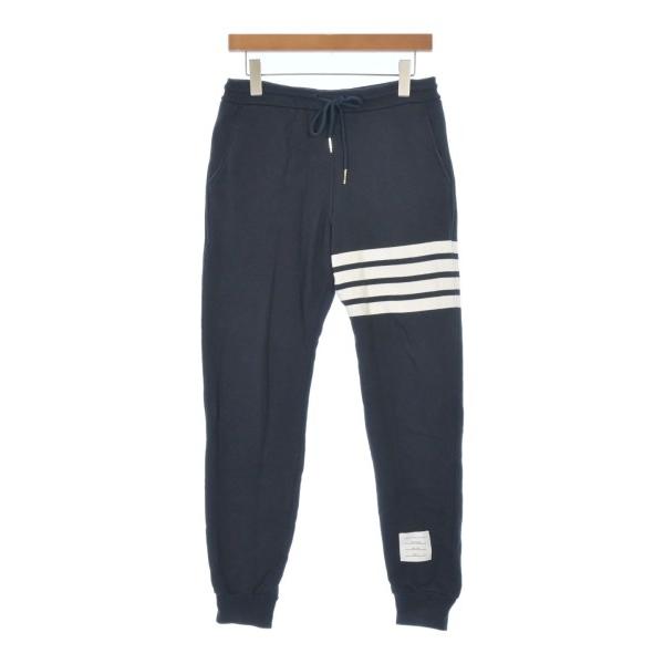 【ブランド】THOM BROWNE (トムブラウン)【タイプ】メンズ【商品番号】2200685989142r20260517【コンディション】ランク：B   【カラー】紺x白【サイズ】-(M位)【実寸(cm)】ウエスト:72.5cm,裾周り...