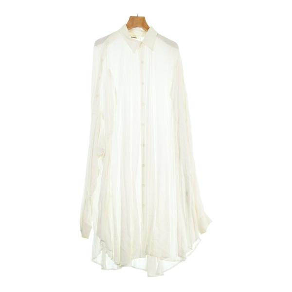 【ブランド】LIMI feu (リミフー)【タイプ】レディース【商品番号】2200663932030r20260404【コンディション】ランク：C   【カラー】アイボリー【サイズ】S【実寸(cm)】身幅:83cm,裄丈:103cm,着丈:...