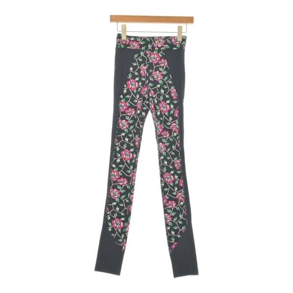 【ブランド】ISABEL MARANT (イザベルマラン)【タイプ】レディース【商品番号】2200631227267r20260404【コンディション】ランク：新品同様   【カラー】紺xピンクx白等(花柄)【サイズ】XS【実寸(cm)】ウ...