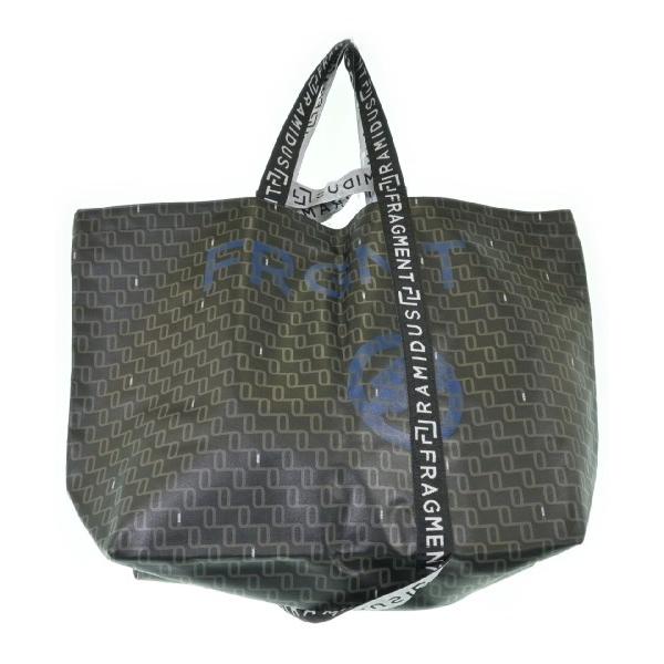 【タイプ】メンズ【商品番号】2200530634142r20250427【コンディション】ランク：B   【カラー】黒xグレー等(総柄)【サイズ】-【実寸(cm)】横:61cm,高さ:41.5cm,マチ:20cm,持ち手:54cm【原産国】...