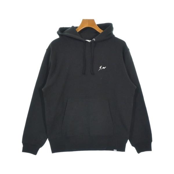 【ブランド】FRAGMENT DESIGN (フラグメントデザイン)【タイプ】メンズ【商品番号】2200673860019r20260518【コンディション】ランク：A   【カラー】黒【サイズ】M【実寸(cm)】身幅:54cm,裄丈:87...