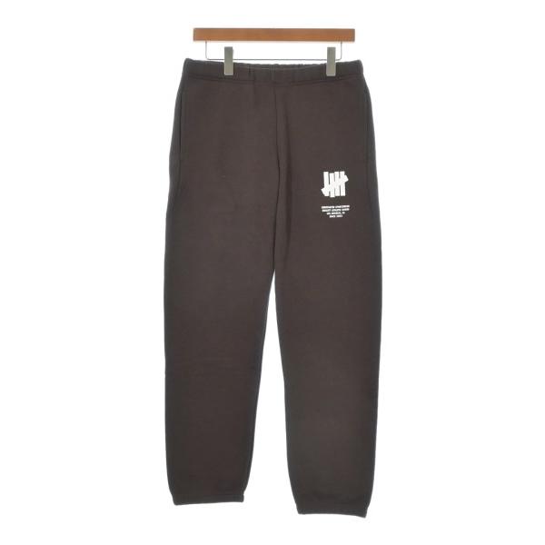 【ブランド】UNDEFEATED (アンディフィーテッド)【タイプ】メンズ【商品番号】2200686528081r20260525【コンディション】ランク：B   【カラー】茶【サイズ】S【実寸(cm)】ウエスト:77.5cm,裾周り:31...