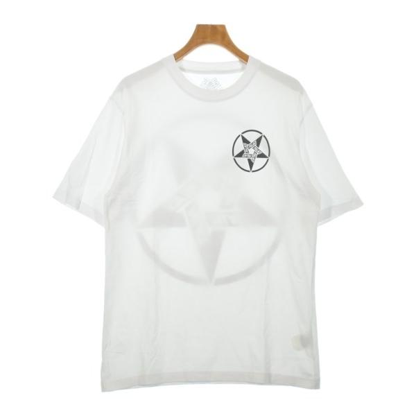 【ブランド】PALACE (パレス)【タイプ】メンズ【商品番号】2200618472925r20251101【コンディション】ランク：A   【カラー】白【サイズ】L【実寸(cm)】身幅:50cm,肩幅:49.5cm,袖丈:26cm,着丈:...