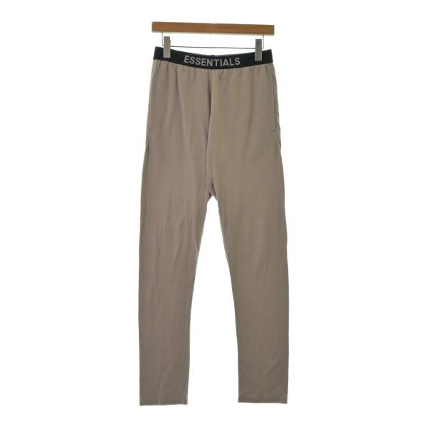 【ブランド】Fear of God ESSENTIALS (フィアオブゴッド　エッセンシャルス)【タイプ】メンズ【商品番号】2200378384100r20240409【コンディション】ランク：B   【カラー】ベージュ【サイズ】XS【実寸...