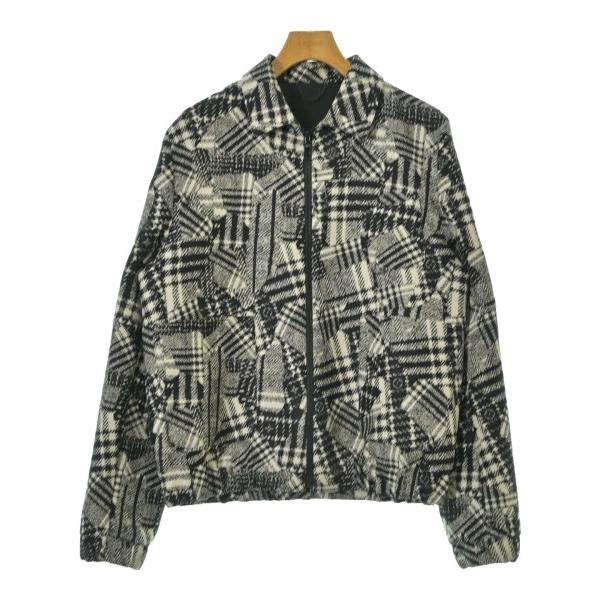 【ブランド】LOUIS VUITTON (ルイヴィトン)【タイプ】メンズ【商品番号】2200671717131r20260408【コンディション】ランク：A   【カラー】黒xベージュ(総柄)【サイズ】50(XL位)【実寸(cm)】身幅:5...