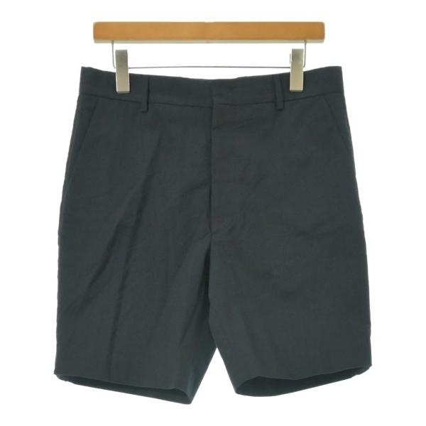 【ブランド】FENDI (フェンディ)【タイプ】メンズ【商品番号】2200599726086r20251027【コンディション】ランク：B   詳細：所々スレあり【カラー】黒【サイズ】46(M位)【実寸(cm)】ウエスト:81cm,裾周り:...