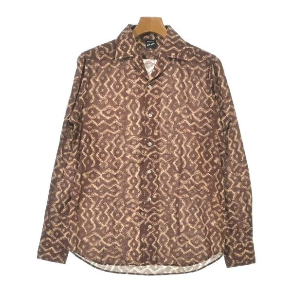 【ブランド】Bagutta (バグッタ)【タイプ】メンズ【商品番号】2200645259025r20260123【コンディション】ランク：B   【カラー】茶xベージュ(総柄)【サイズ】-(M位)【実寸(cm)】身幅:49cm,肩幅:43....