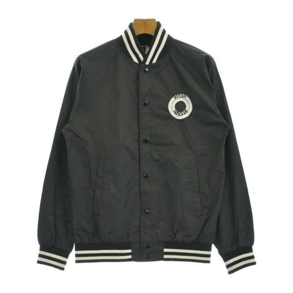 【ブランド】EXAMPLE (エグザンプル)【タイプ】メンズ【商品番号】2200611454089r20251012【コンディション】ランク：B   詳細：リブ毛羽立ちあり【カラー】黒【サイズ】M【実寸(cm)】身幅:53cm,裄丈:86c...