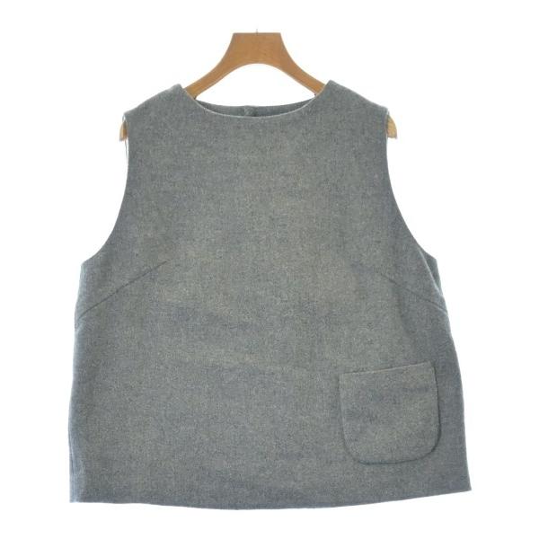 【ブランド】FANEUIL (ファヌル)【タイプ】レディース【商品番号】2200655571018r20260220【コンディション】ランク：B   【カラー】グレー【サイズ】F【実寸(cm)】身幅:48cm,肩幅:38cm,着丈:57.5...