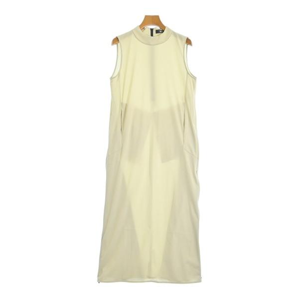 【ブランド】Uiscel (ユイセル)【タイプ】レディース【商品番号】2200607965032r20251013【コンディション】ランク：A   【カラー】ベージュ系【サイズ】ONE【実寸(cm)】身幅:45.5cm,肩幅:35cm,着丈...