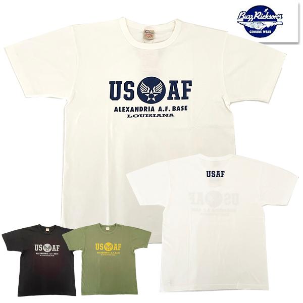 バズリクソンズより日本製プリントTシャツが登場しました。肌触りの良いライトな生地感は日本製で柔らかく、着やすい丸胴ボディーを採用。サイズ感についてもやや大きく、ゆったりとしたサイズが特徴的なアイテム。1枚での着用はもちろん、レイヤーにもオス...