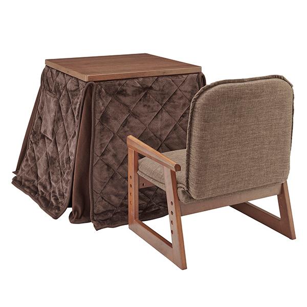 箱を開けたらすぐに使える完成品。椅子と掛け布団がセットになったお得なセット。●机の高さを38cm/57cm2段階に調節可。スタイルに合わせて使い分け。●椅子の高さ3段階調節可。好みの座り方、楽な姿勢でご利用いただけます。●布団には小物用ポケ...