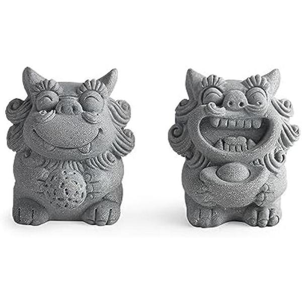 夢福シーサー ペア：新築祝いや開店祝いに最適な夢福シーサー。魔除けや厄除け、守り神としての効果も期待できる縁起物で、おしゃれなデザインのオブジェとしても大人気です。プレゼントやギフトにもピッタリです。おしゃれでかわいいデザインのシーサー置物...