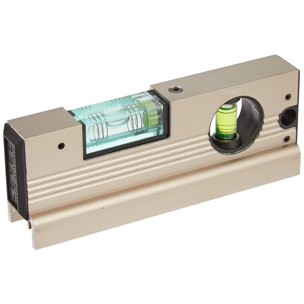 【商品概要】仕様：1/50勾配測定・1/100勾配測定・水平測定 フレーム U溝付き箱型 ヒューム管・VU管測定用U溝付き(Φ19以上) 表面アルマイト処理 押出し成型材熱硬貨処理 気泡管 水平・勾配計気泡管:ブロック型樹脂製気泡管 感度:...