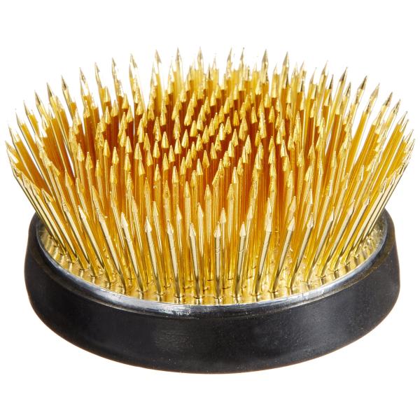 【商品概要】針が放射状になっているのでそのまま挿すだけで茎や枝が自然に広がる剣山です。放射状なので円テーブルでの生け花にも容易に形が整います。針材質:真鍮針寸法:太さ1.4x高さ19mmゴム台座付で滑りにくい。【商品説明】説明●初心者でも釘...