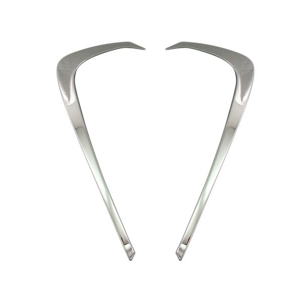 【商品概要】同一商品でも様々な名称・通称がありますので、下記に一部を記載させていただきます。テールライトパネル テールライトプレート テールライトモールリヤロアランプガーニッシュ リアロアランプガーニッシュ リヤロアライトガーニッシュ リア...