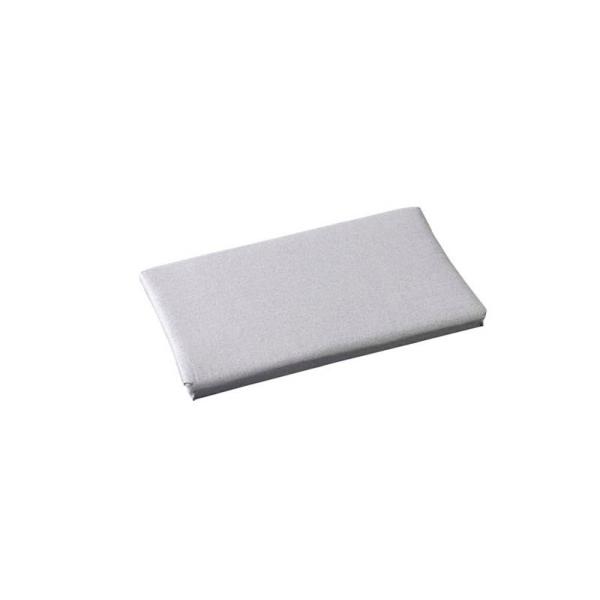 ◆メーカー:山崎実業◆品名:平型ちょい掛けアイロン台 アルミ◆品番:4991◆ミニハンカチやアップリケの取り付けなど、わざわざアイロン台を出すまでもないちょっとしたアイロンがけにぴったりなサイズ感のアイロンボード。コンパクトなサイズなので本...