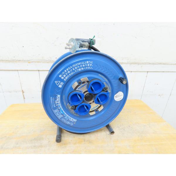 【発売日：2026年04月05日】畑屋製作所　コードリール　SS-20　20ｍ商品サイズ・高さ32ｃｍ　幅28ｃｍ　奥行き17ｃｍ年式・不明中古品です　年数相当の使用感あります　細かい小傷やスレ等あります清掃・試験済みです　動作は良好ですが...