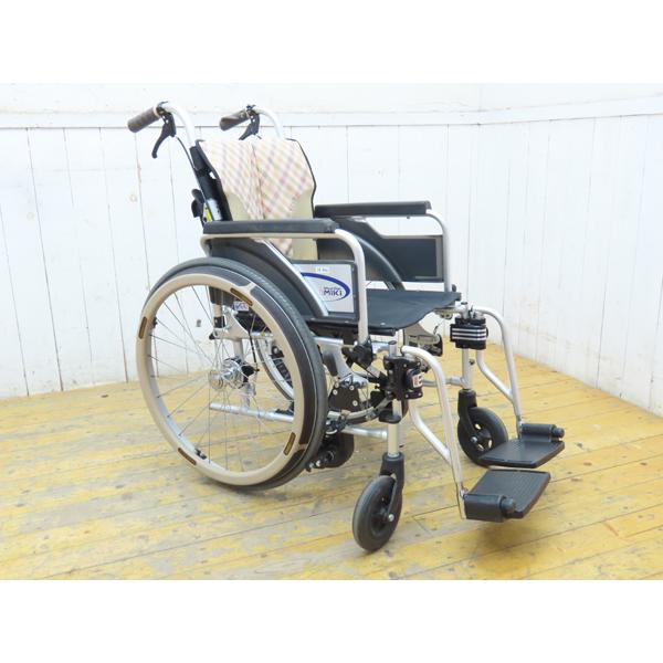 【発売日：2026年05月15日】MIKI　ミキ　車椅子　とまっティ　SKT-400B　立ち上がると自動ブレーキシステム商品サイズ・高さ89ｃｍ　幅53ｃｍ　奥行98ｃｍ　座面高さ43cm幅36cm奥行40cm年式・不明中古品です　年数相当...