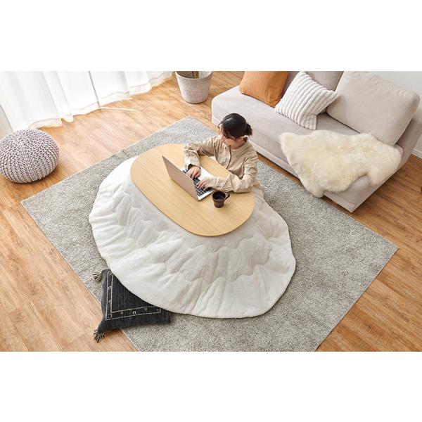 【発売日：2025年07月01日】あたたかみのある木目調のナチュラルデザイン。丸みが美しいオーバル型の天板にシャープな脚を合わせたこたつテーブルととろけるような肌触りのシンプルな掛け布団セット■組立式■天板固定ネジ付【カラー】ナチュラル/ブ...