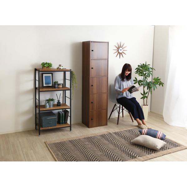 【発売日：2020年06月09日】使い勝手バツグンのシンプルな扉付きのカラーボックスです♪雑貨や本の収納場所が足りないときは、コチラがぴったりしまう物を選ばないので、どんなお部屋でも使っていただけますよ♪下段の扉はマグネット式なので、しっか...