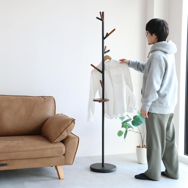 【発売日：2025年02月01日】美しいフォルムのポールハンガー。天然木とスチールの組み合わせが、シンプルながら上質さと落ち着きさを感じさせ、ミニマルな空間を演出します。【カラー】アイボリー/ブラック【サイズ】W345 × D300 × H...