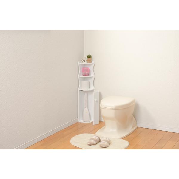 【発売日：2026年03月01日】トイレのコーナースペースを有効活用できる、スリムタイプのトイレラックです。幅16×奥行16×高さ80cmのコンパクト設計で、限られたスペースにもすっきり設置できる省スペース収納。扇形のフォルムを採用している...