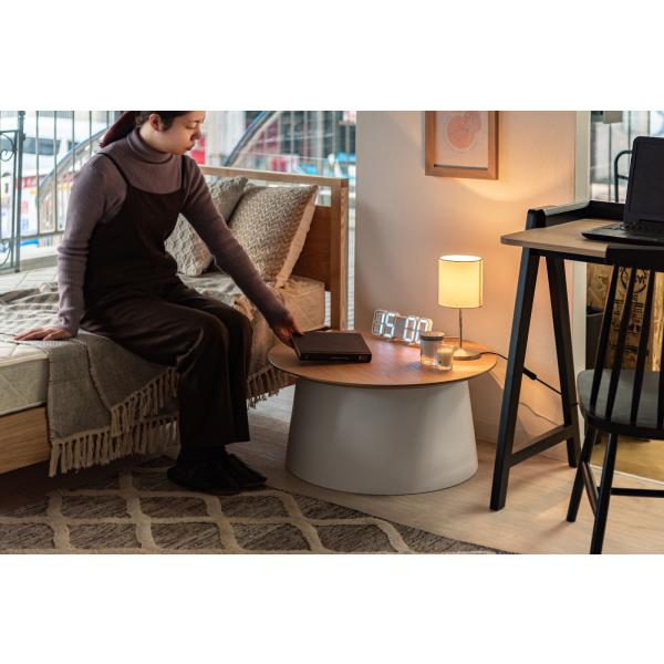 【発売日：2025年11月11日】天板と脚部の異素材の組み合わせが特徴的なラウンドテーブル。センターテーブルやサイドテーブルとしての用途だけでなくラックとしてもサイズ違いで組みあわせることでよりかわいく、また使い方の幅が広がります他にはない...