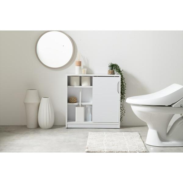 【発売日：2024年08月01日】狭いトイレでも生活感を隠して収納できる『Siisti(システィ)』キャスター付きトイレラック。引き戸&amp;奥行17cmのスリムタイプのため、ワンルームやマンションの限られたスペースでも空間を無駄にするこ...