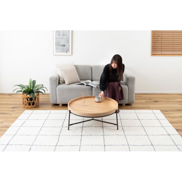 【発売日：2025年11月11日】細く繊細なスチール製の無機質なフレームに深い淵の付いた桶のような木製天板が乗ったデザイン性の高いテーブルモダンテイストのインテリアにおしゃれに決まるデザインシャープでソリッドな存在感で空間を際立たせます他に...