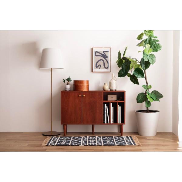 【発売日：2025年07月01日】空間に溶け込み、暮らしを上質に彩る本棚付きキャビネット。ヴィンテージ家具のような経年劣化した、深みある表情の木目調とシンプルなフォルムが、空間に落ち着きと品のある雰囲気を演出。ミッドセンチュリーやヴィンテー...