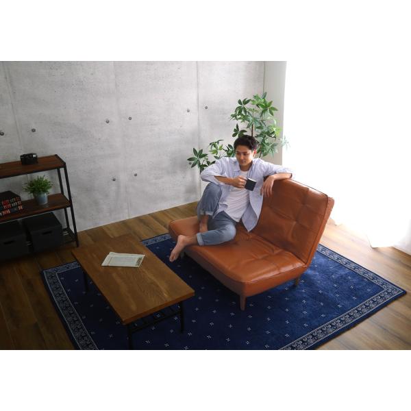 【発売日：2020年04月28日】ハイバックの2人掛けリクライニングヴィンテージソファ日本製ギア搭載で背もたれの角度を3段階に軽く調節できるソファ高級感のあるPVCレザーは水や汚れに強くお手入れしやすい生地。牛革テイストのヴィンテージカラー...